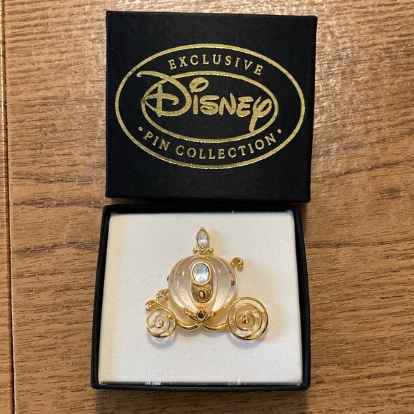 Napier | Jewelry | Vintage Disneys Napier Cinderella Coach Pin | Poshmark